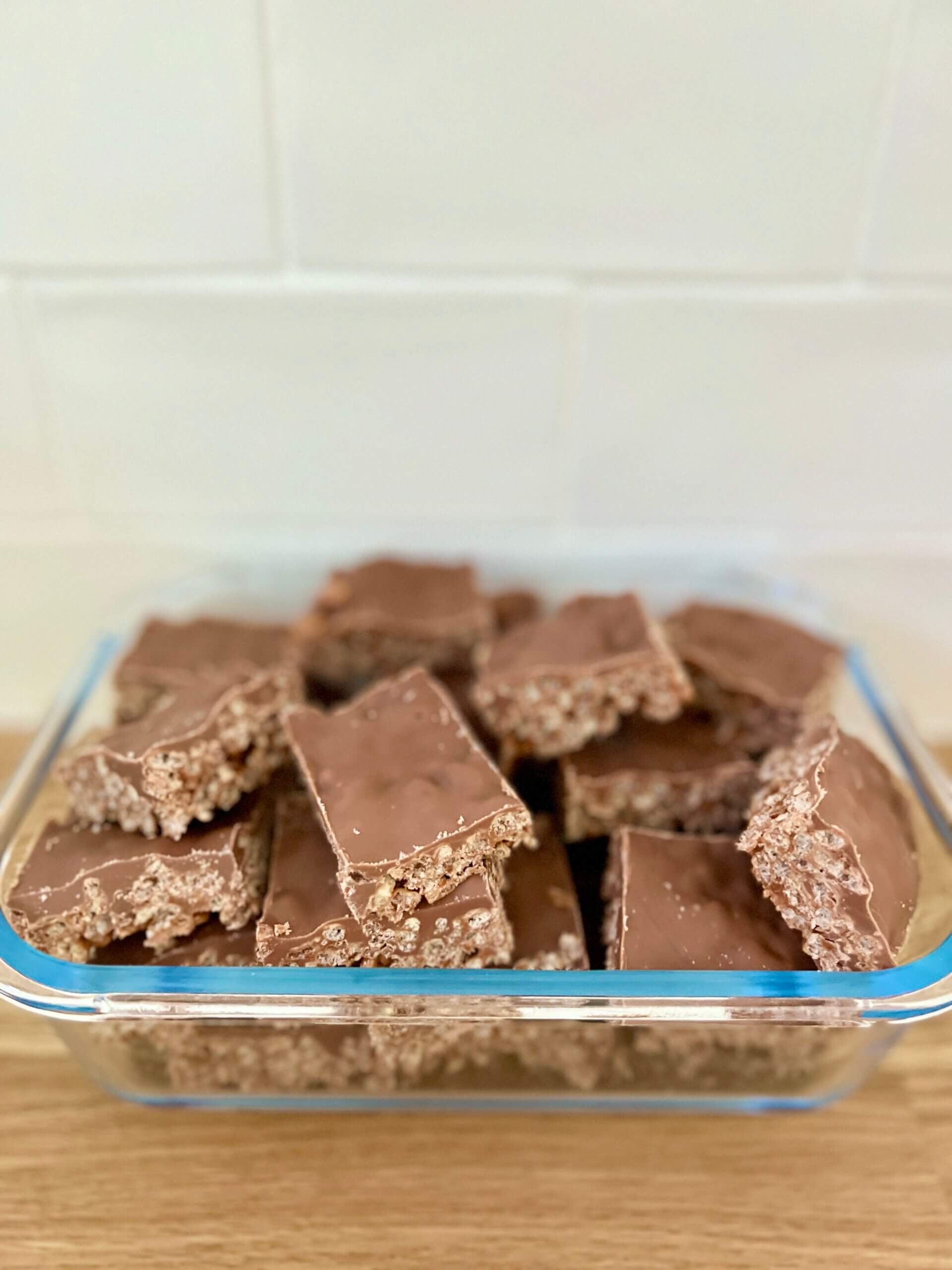 Mars Bar Slice Recipe - the ultimate childhood throwback - Stuff Mums Like