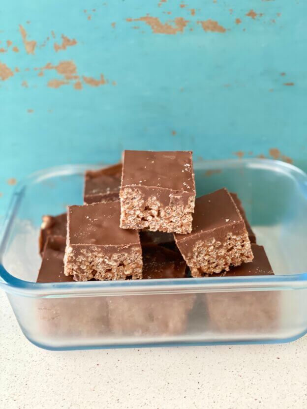 Mars Bar Slice Recipe - the ultimate childhood throwback - Stuff Mums Like
